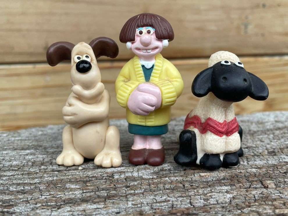Wallace and Gromit - Gromit, Shaun the sheep and Wendoline figurine co ...
