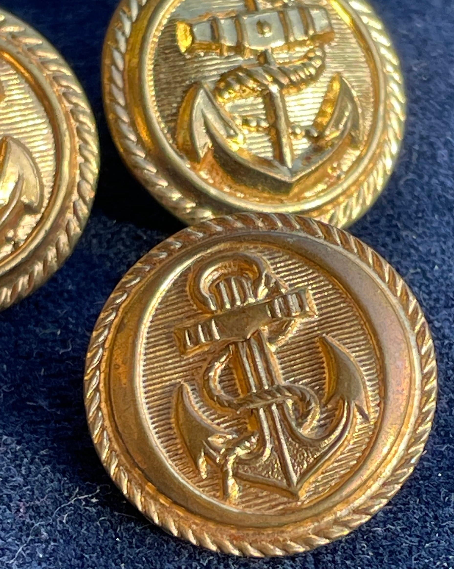 Three German Kriegsmarine/Navy Golden Shoulder Buttons 24mm Diameter ...
